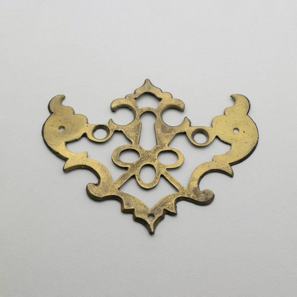 LD-PP-51 3-7/16″ Pierced Plate Escutcheon – Horton Brasses