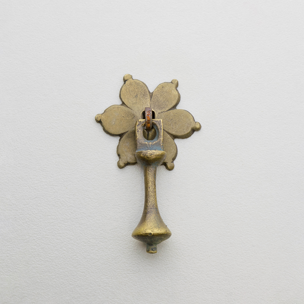 LD-WM-3 1-1/4″ William & Mary Drop Pull – Horton Brasses